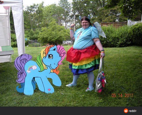 Weird shit | Scrolller