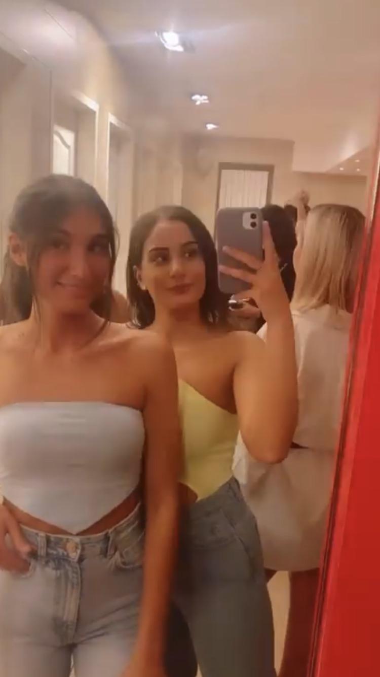 Welche würdet ihr ficken? | Scrolller