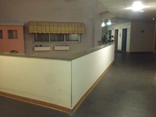 Welcome to The Lobby | Scrolller