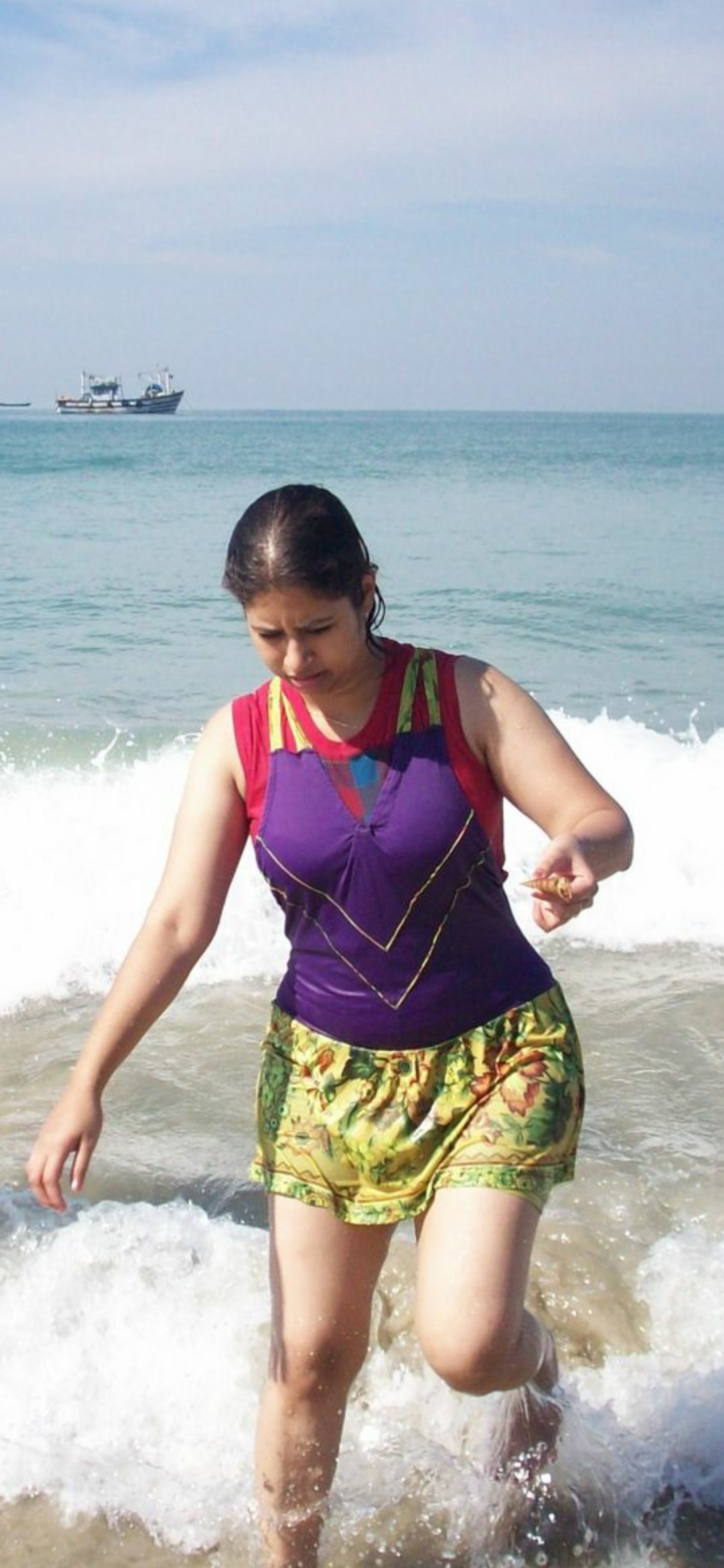 Wet Milky bhabhi | Scrolller