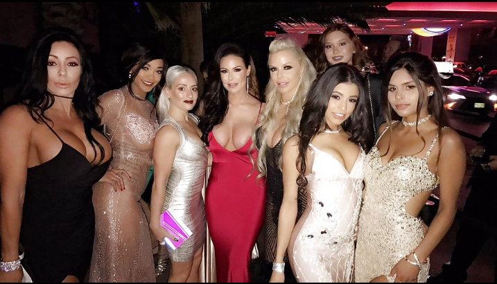 What a choice | Scrolller