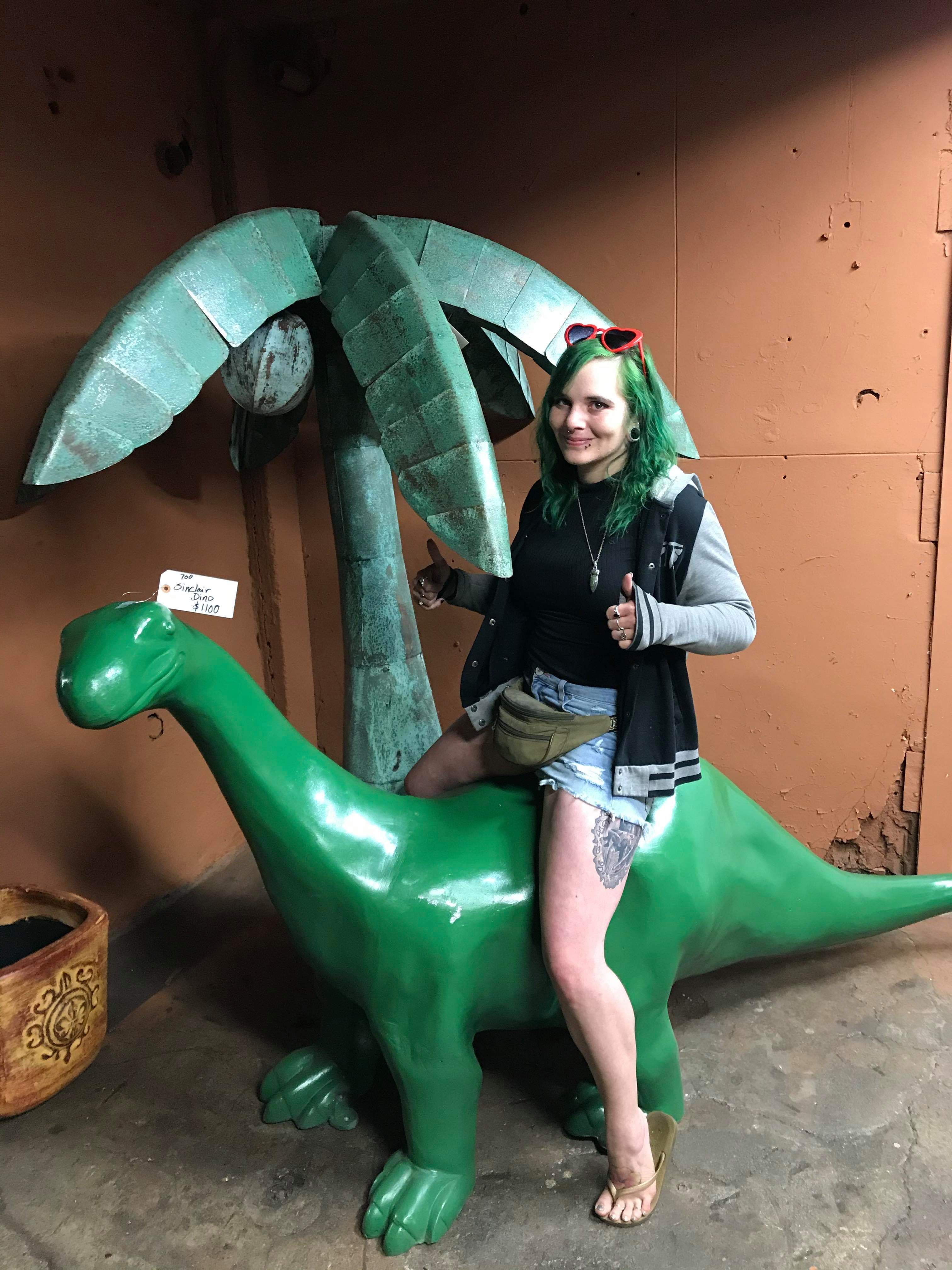 What do call a slutty brontosaurus? A Dino whore. I'm sorry, I let myself out. | Scrolller