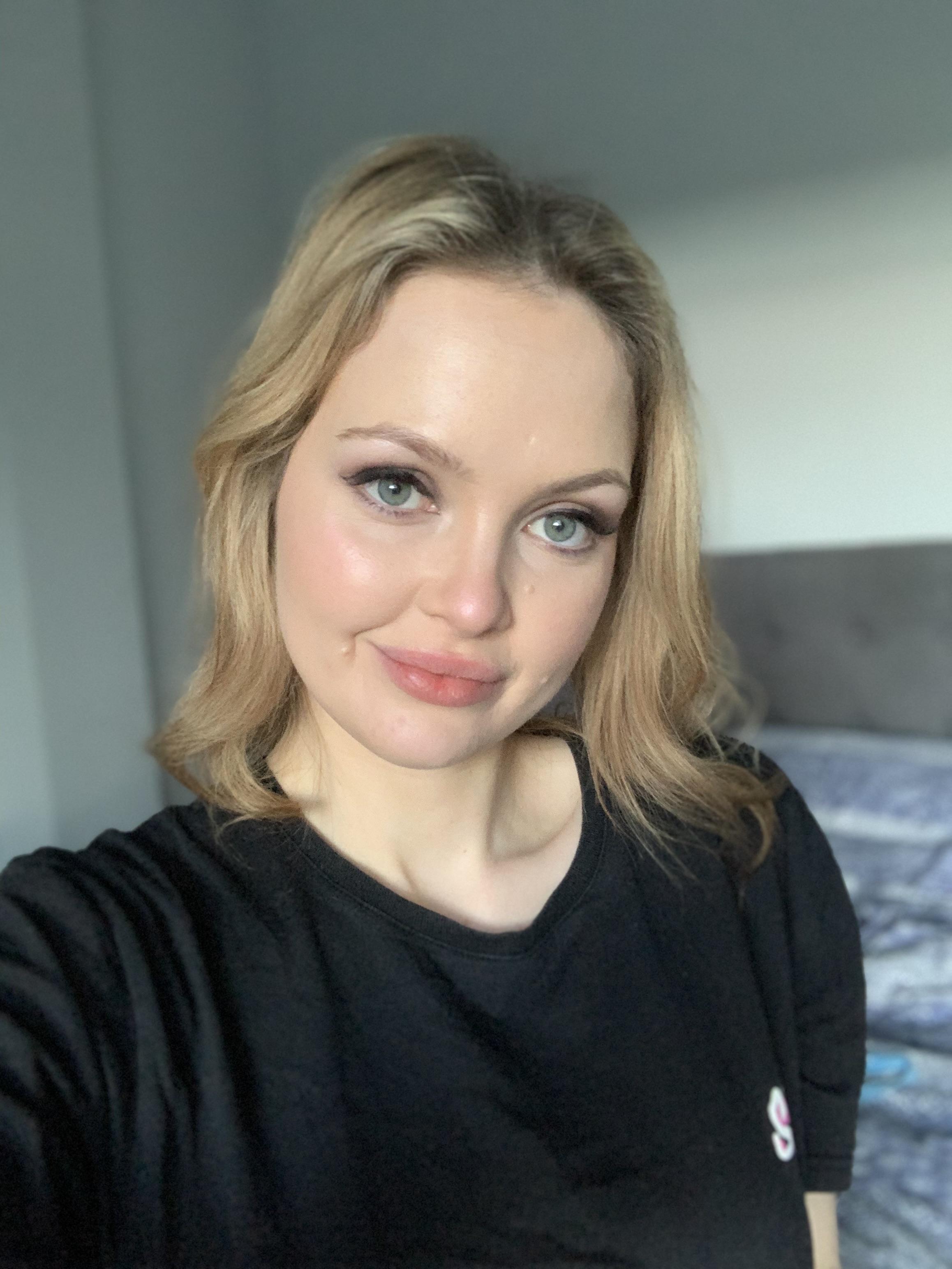 What do we think? ☺️ F25 | Scrolller