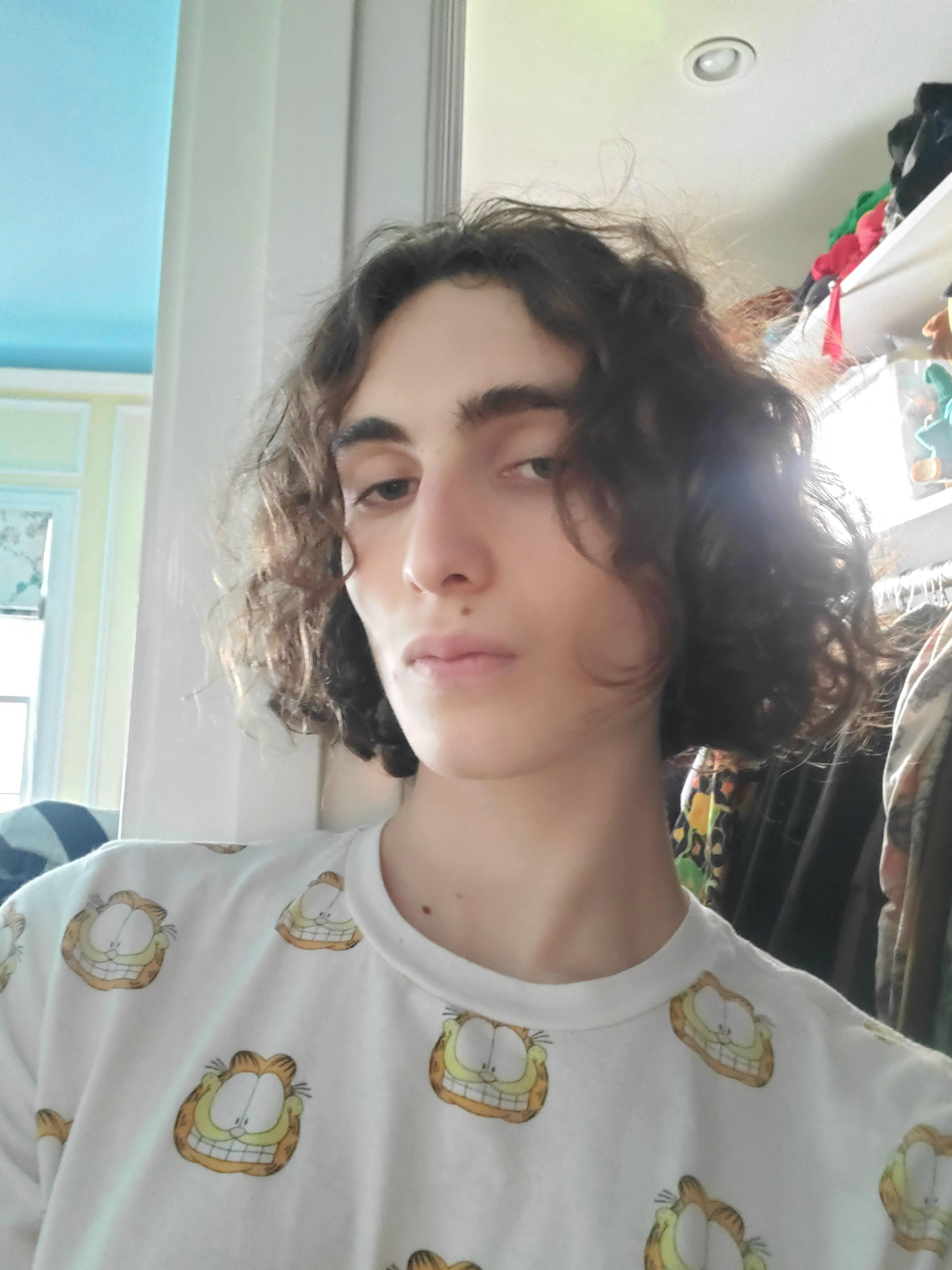 What gender do I look like? | Scrolller