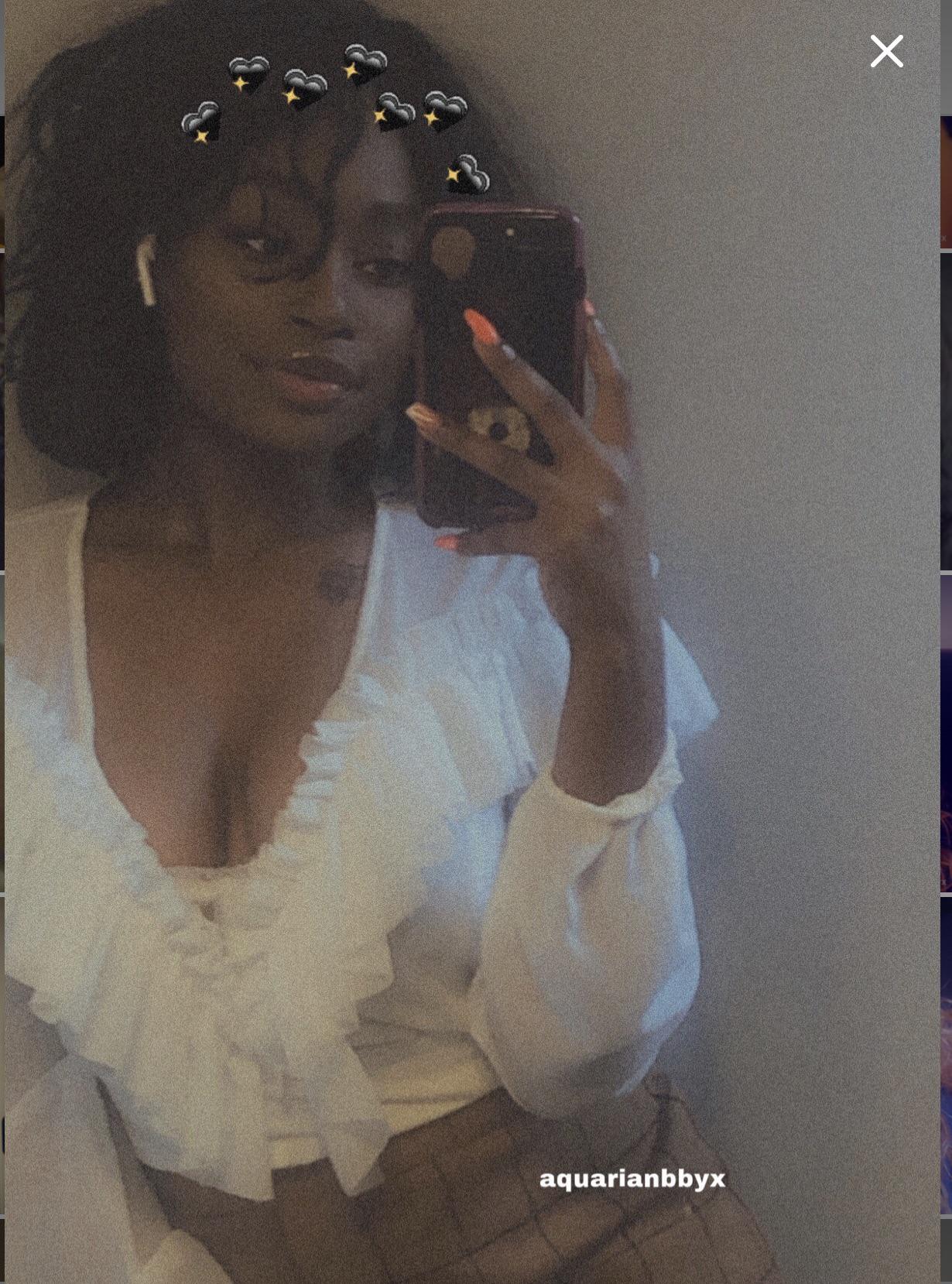 i almost made it to the sfw side but my cleavage saved me 🏾😭 | Scrolller