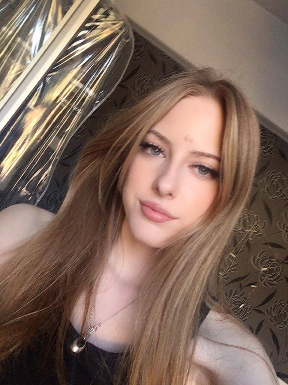 What’s everyone’s weekend plans? 🥰 | Scrolller