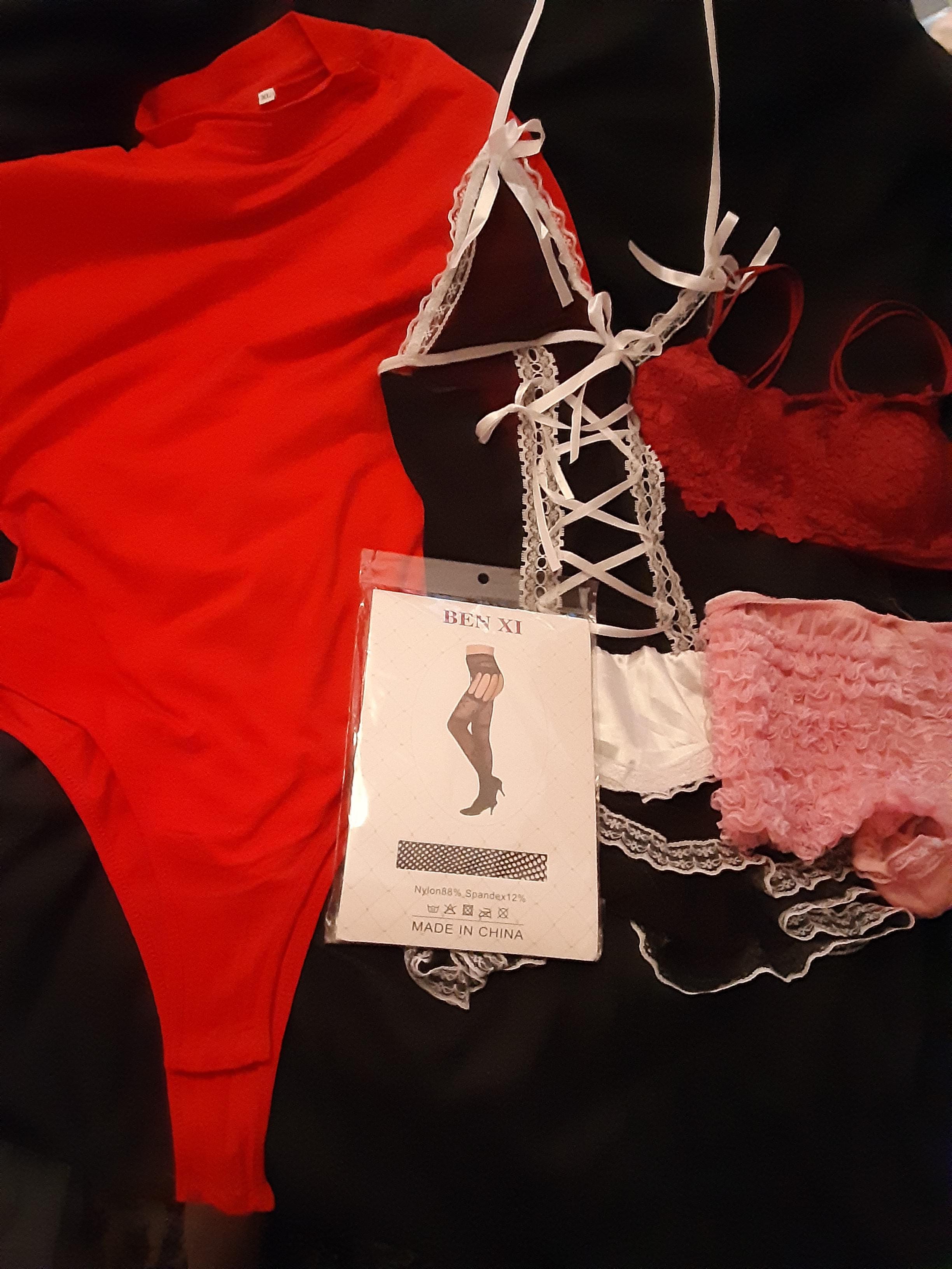 What to wear? | Scrolller