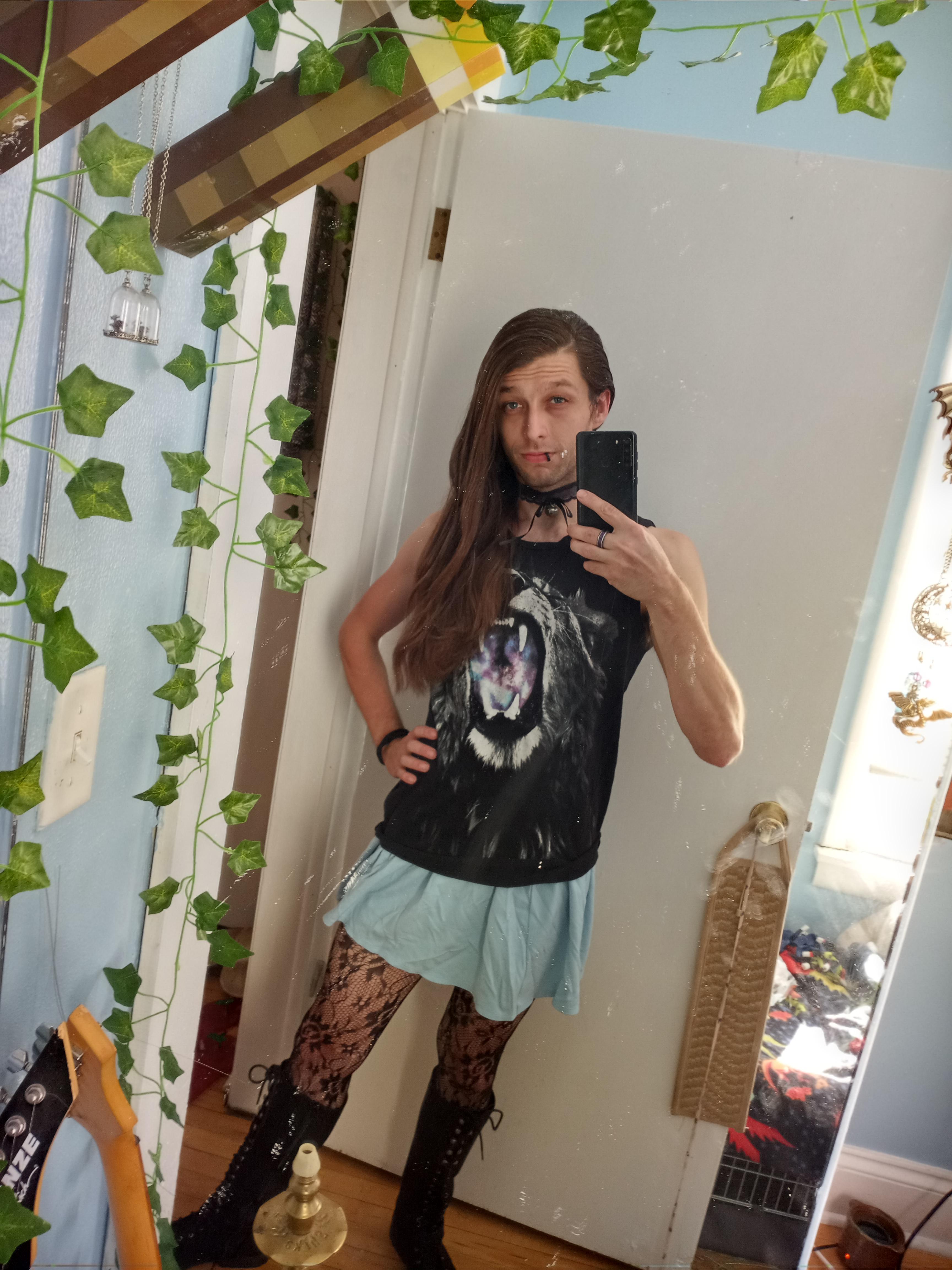 Whatcha think? :3 | Scrolller