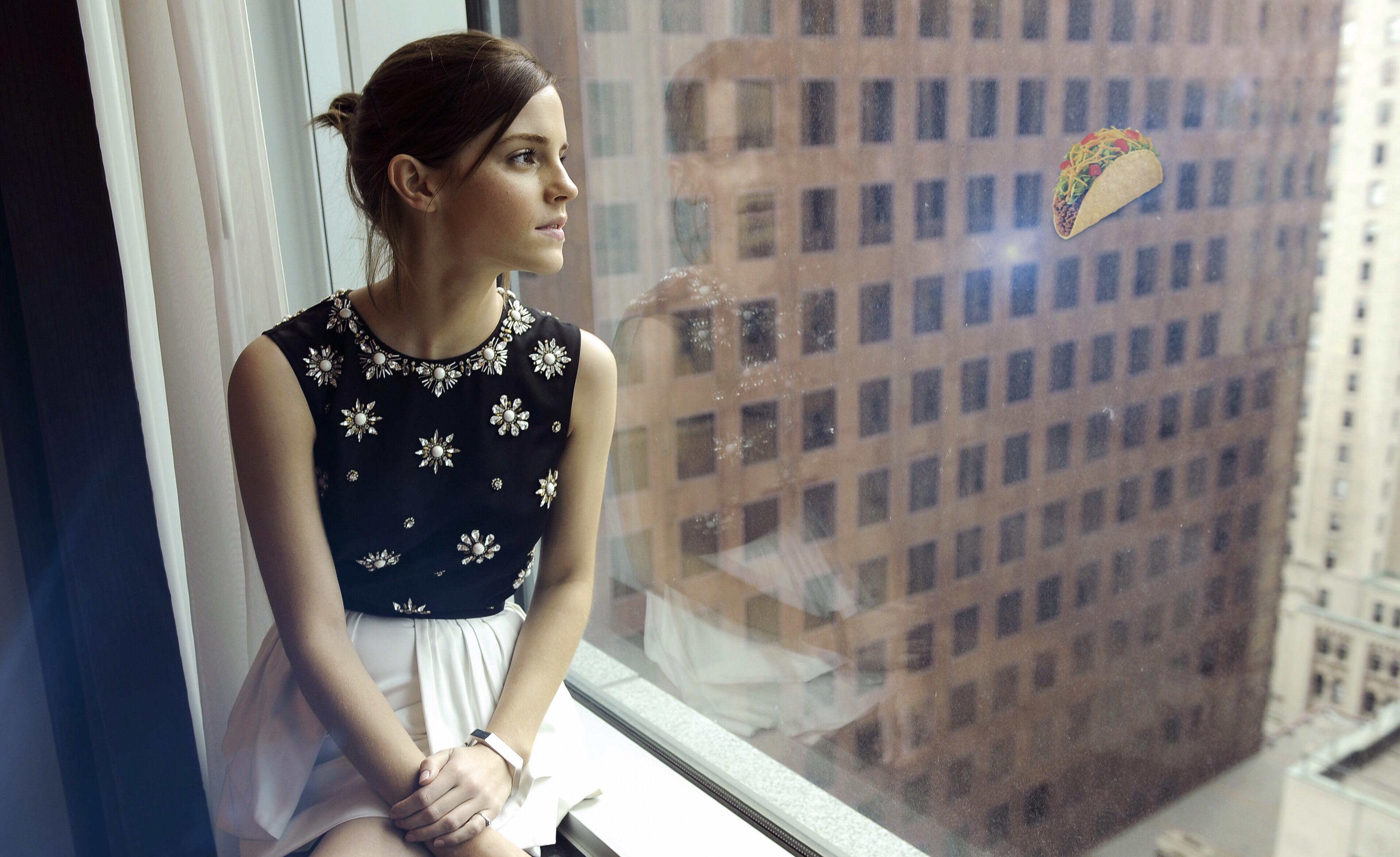 When mini UFOS disguised themselves as tacos Emma felt like they were just mocking her. | Scrolller