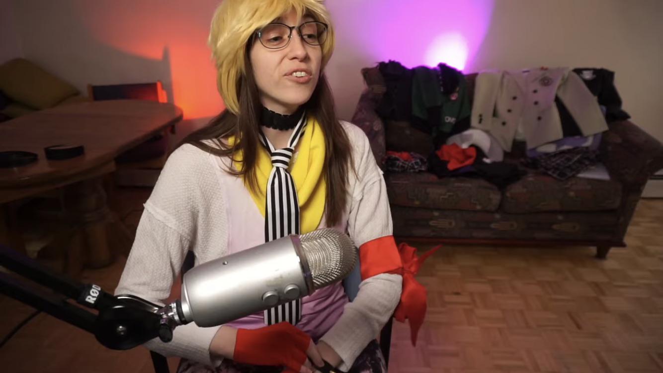 When you press random on the Character Customization screen | Scrolller