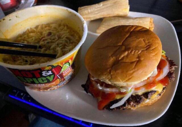 When you’ve been day drinking and you get the munchies! | Scrolller