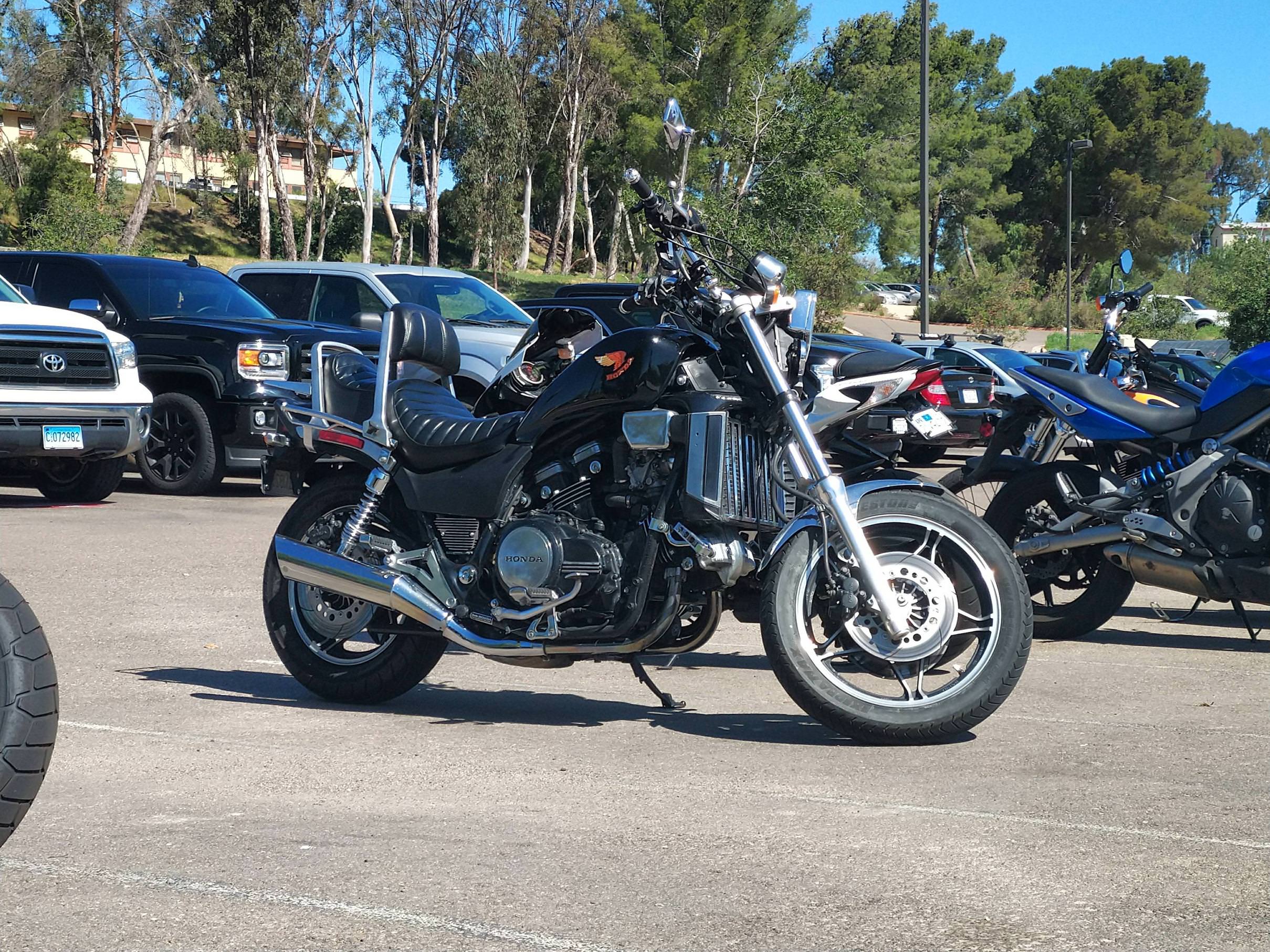 Where to find the V65 magna fuel switch? Pfa | Scrolller