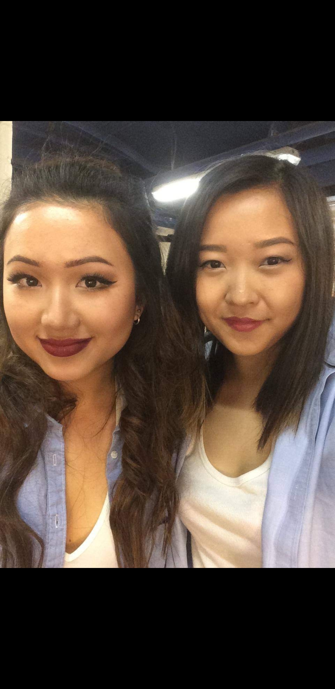 Which one deepthroats you balls deep while the other give u a rimjob | Scrolller