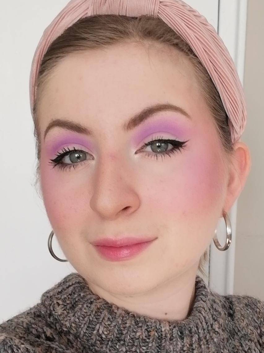 Whimsical lilac Valentine's look 💜 | Scrolller