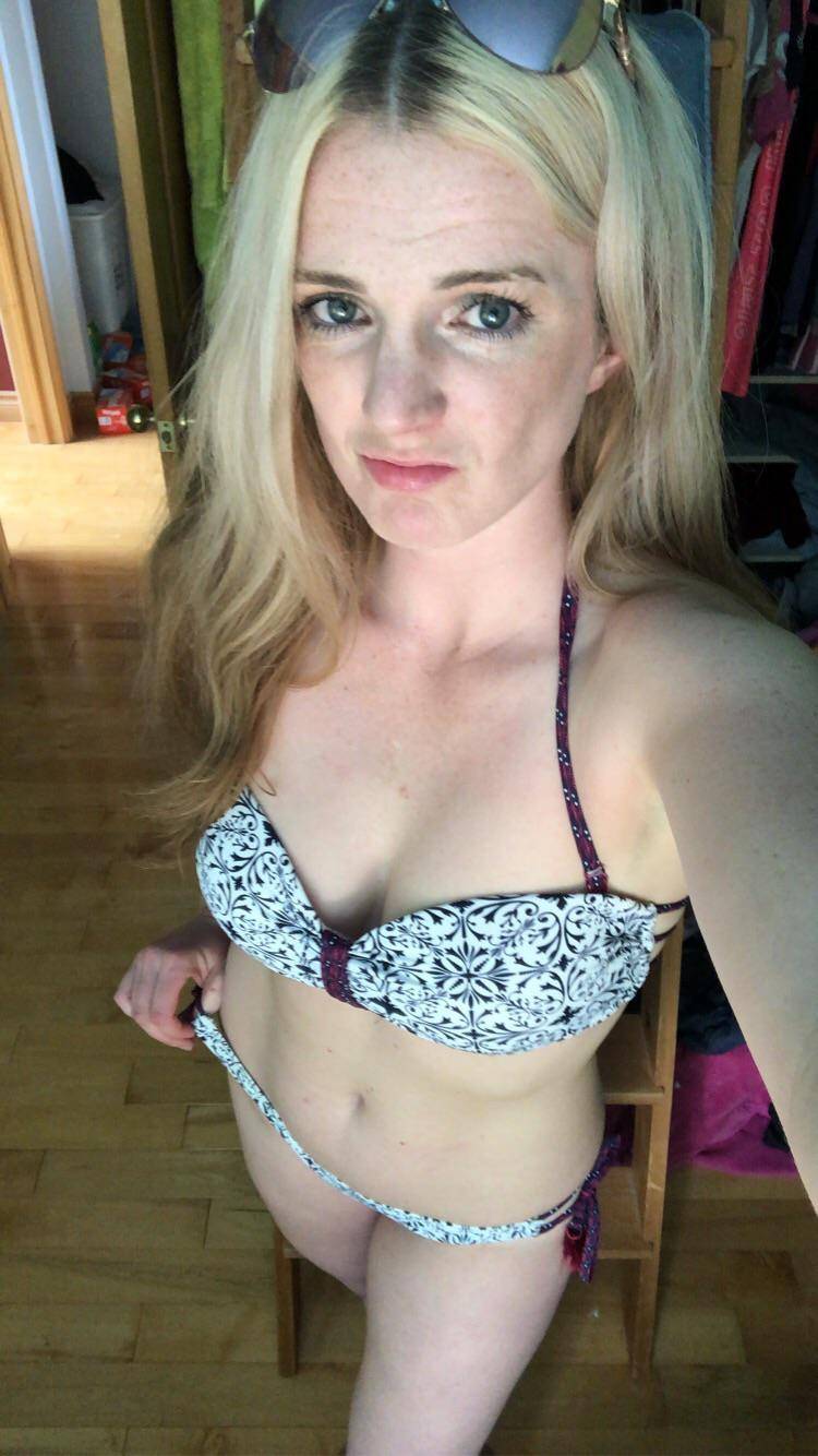 White bikini, white chick… | Scrolller