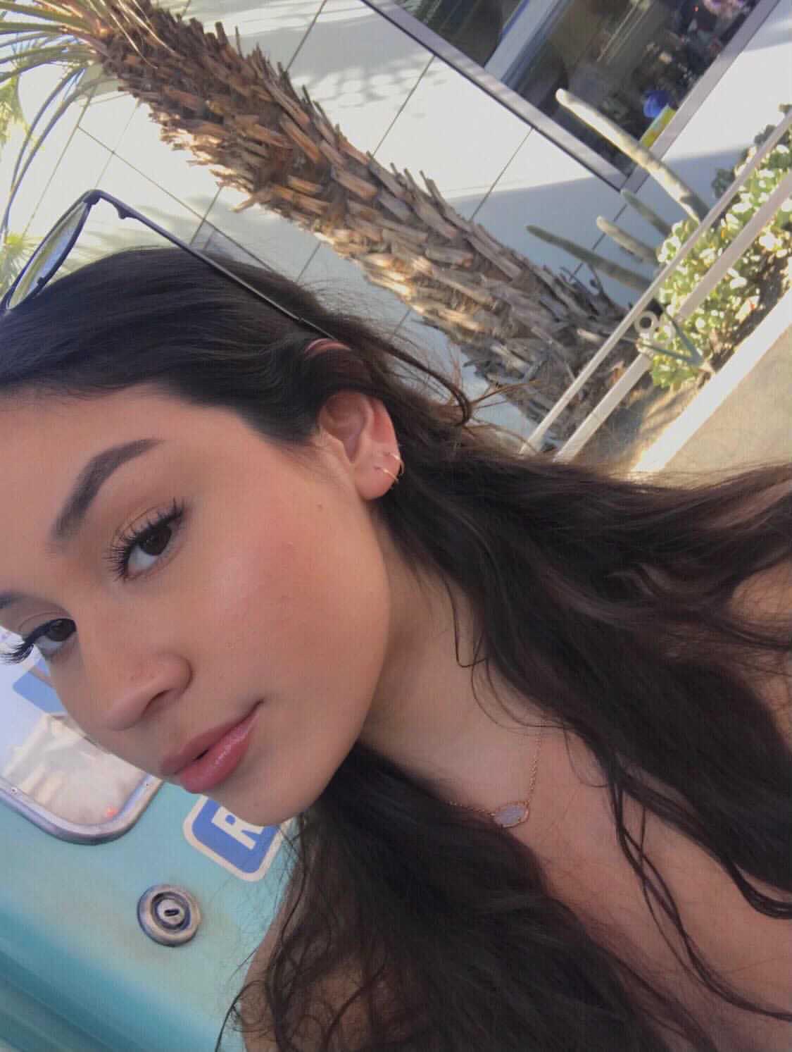 Jerk off to my sis | Scrolller