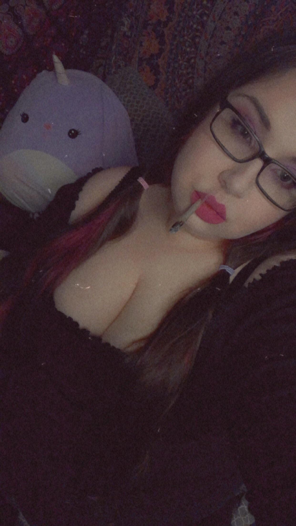 Big joints and bigger tiddies | Scrolller