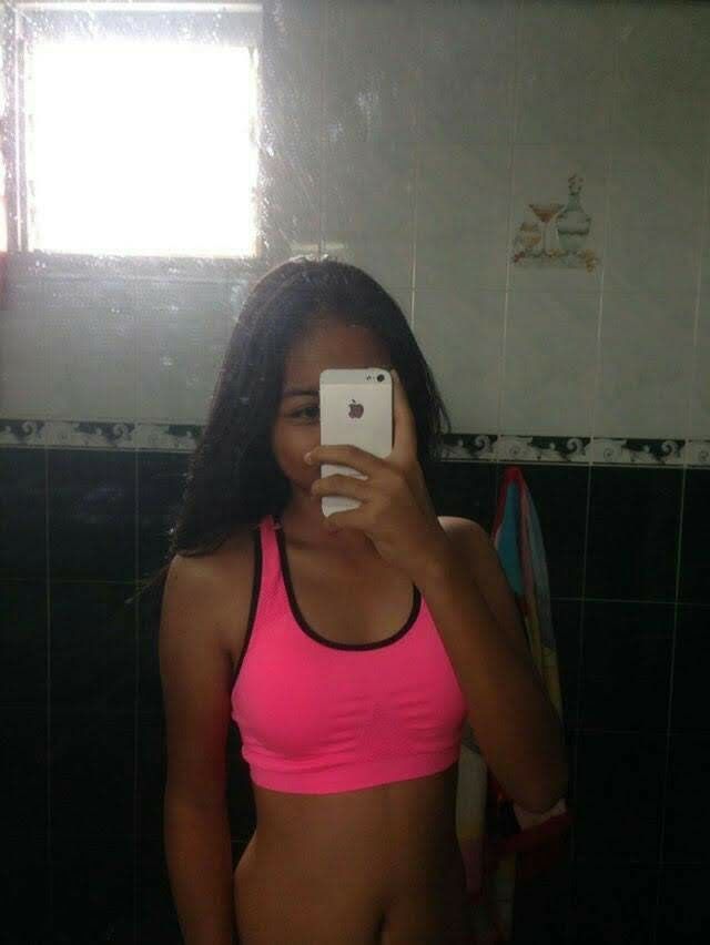 who is this? any link? | Scrolller