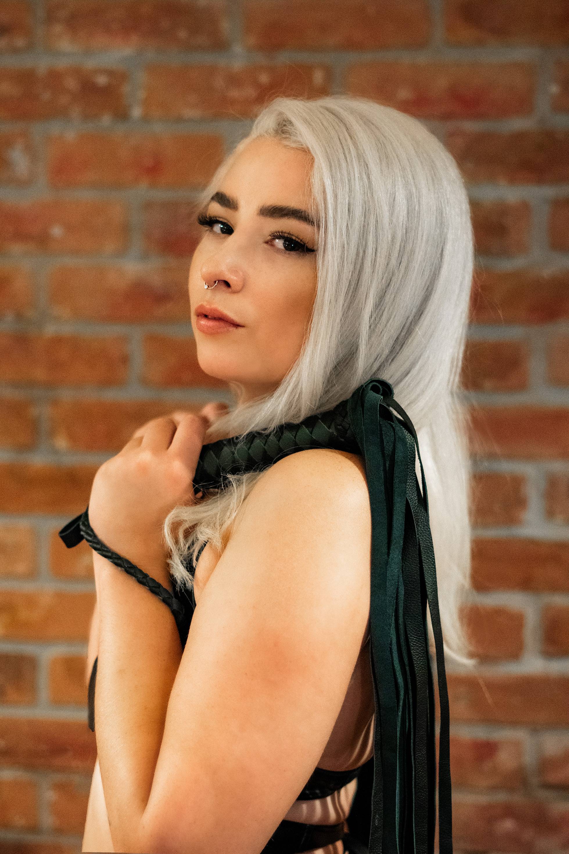 Who likes whips? | Scrolller