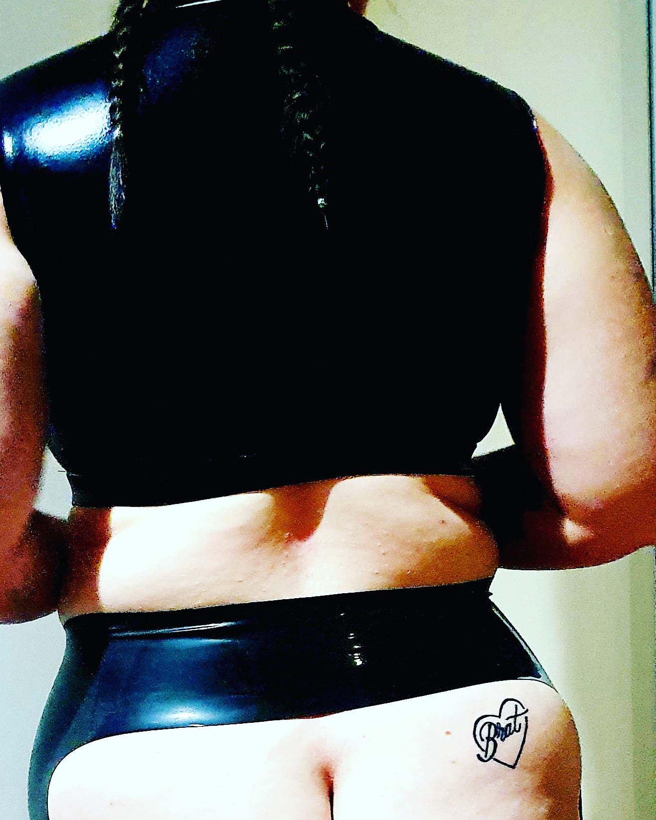 Who wants to be my chasity slave 🖤🖤🔒🔒 | Scrolller