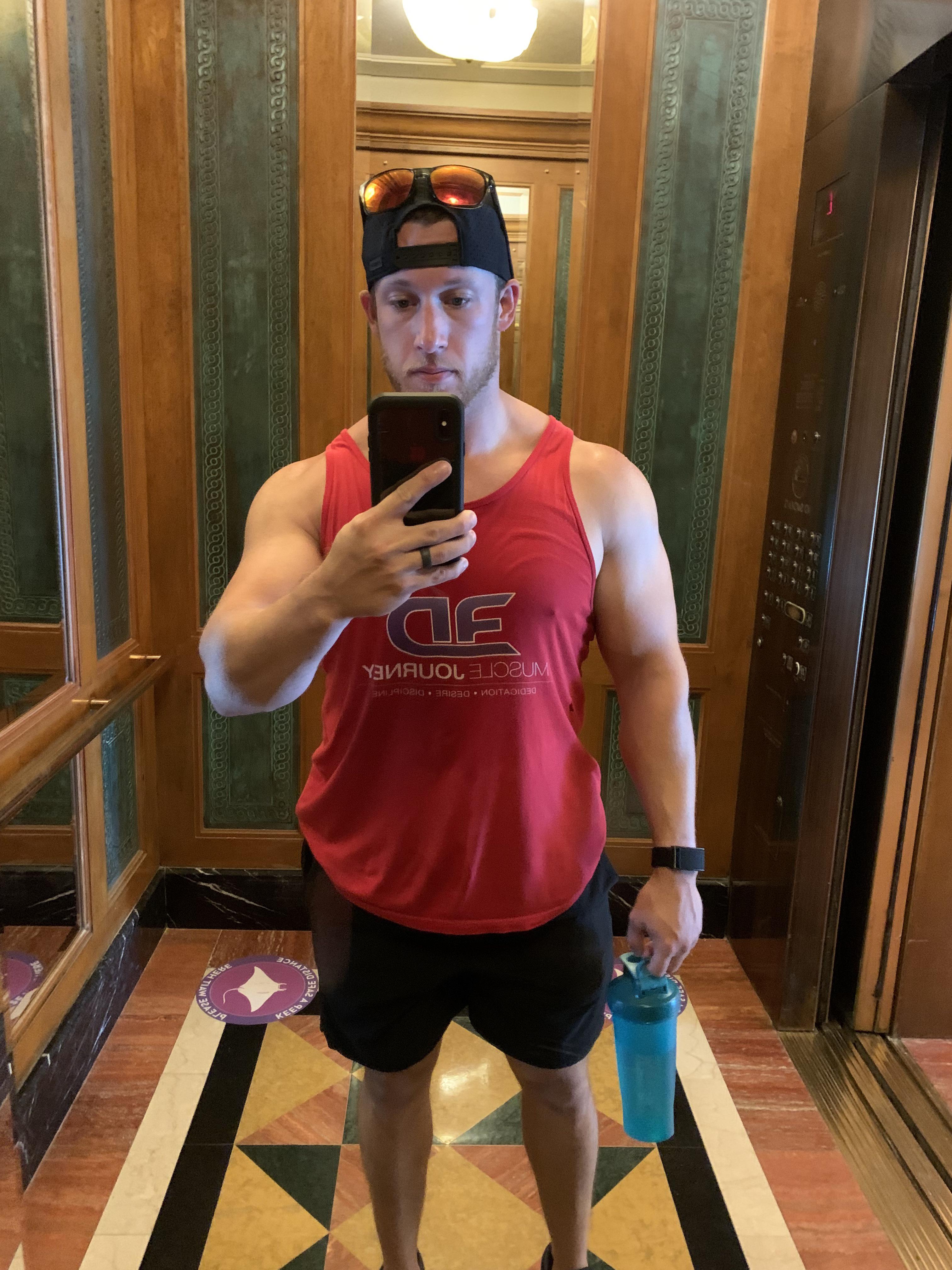 Who wants to have some fun in the elevator? M31 | Scrolller