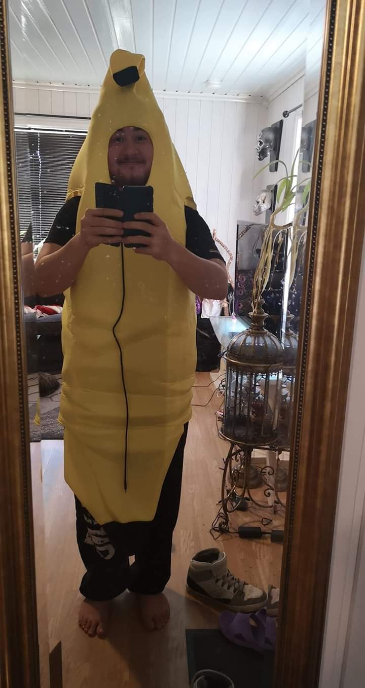 Who wants to spread the joy of banano coin with me? | Scrolller