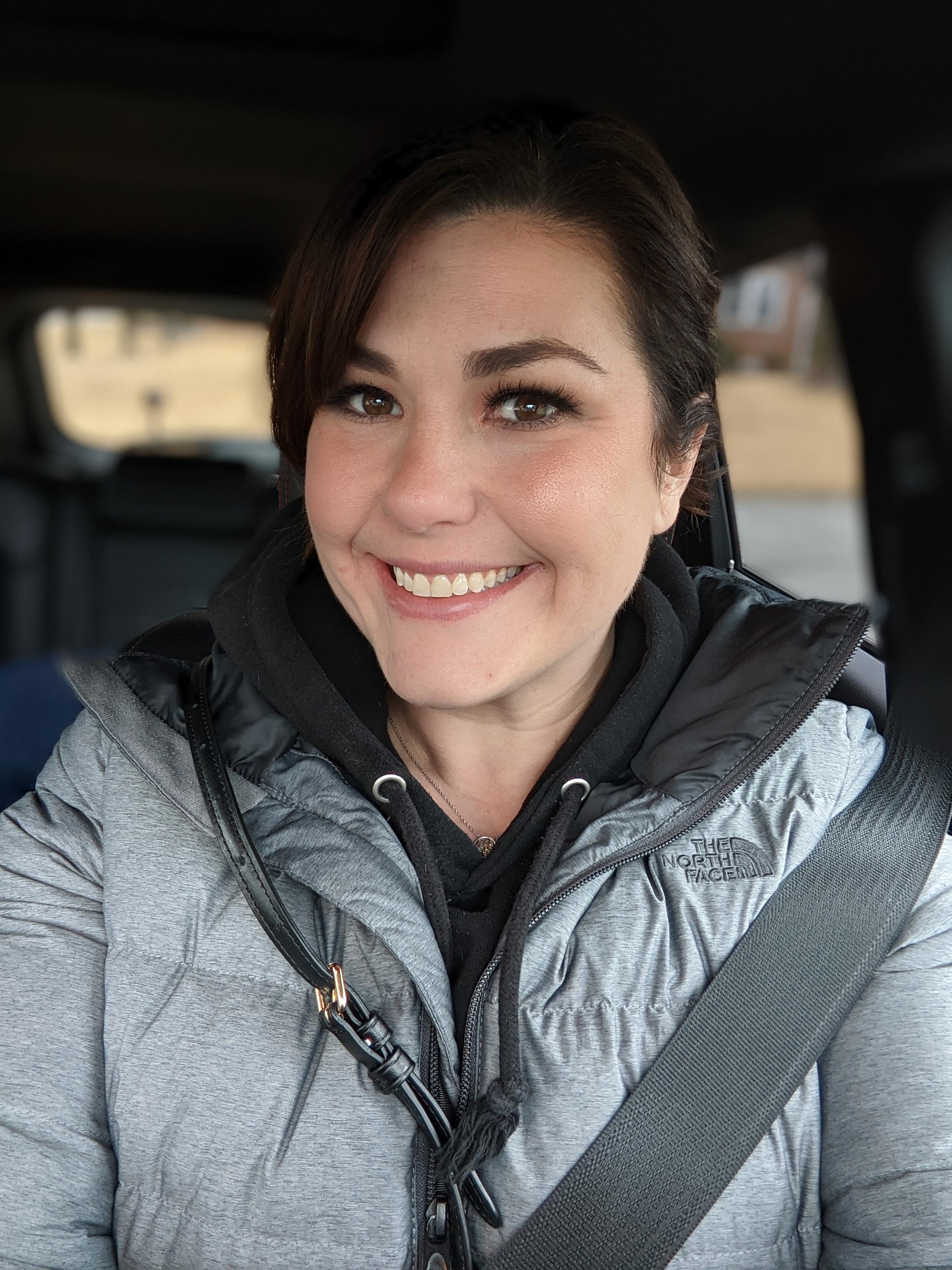 Why are car selfies the best?! Happy Saturday 💞 {34f} | Scrolller