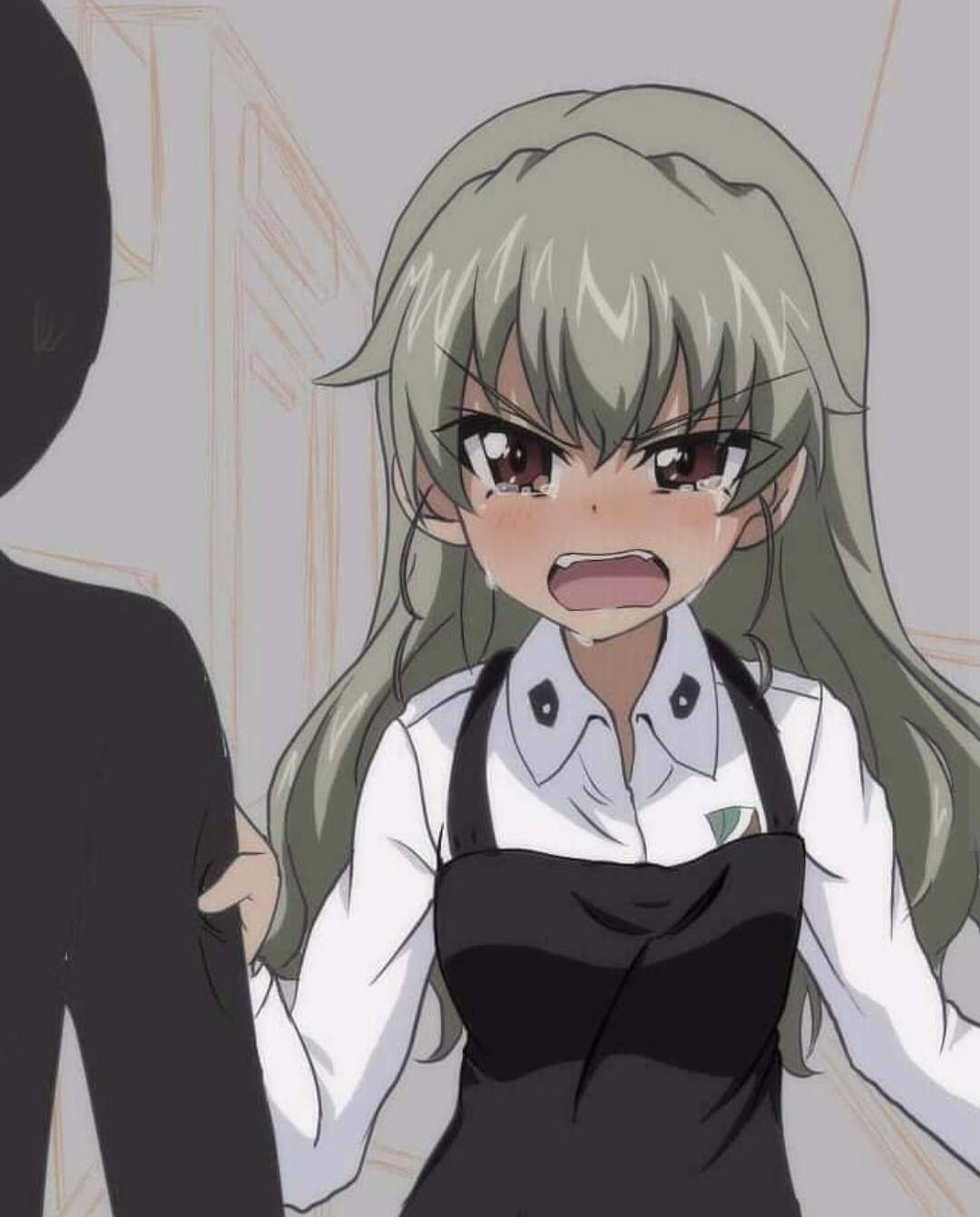 Why is she crying | Scrolller