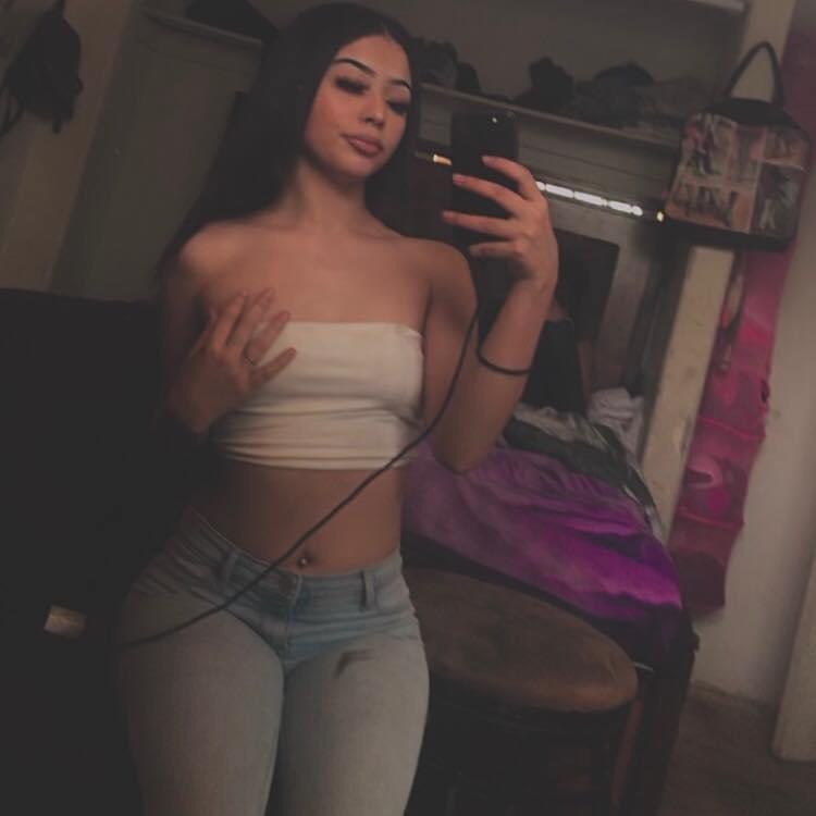 Wer will ihr insta? Sie gönnt 💦 | Scrolller