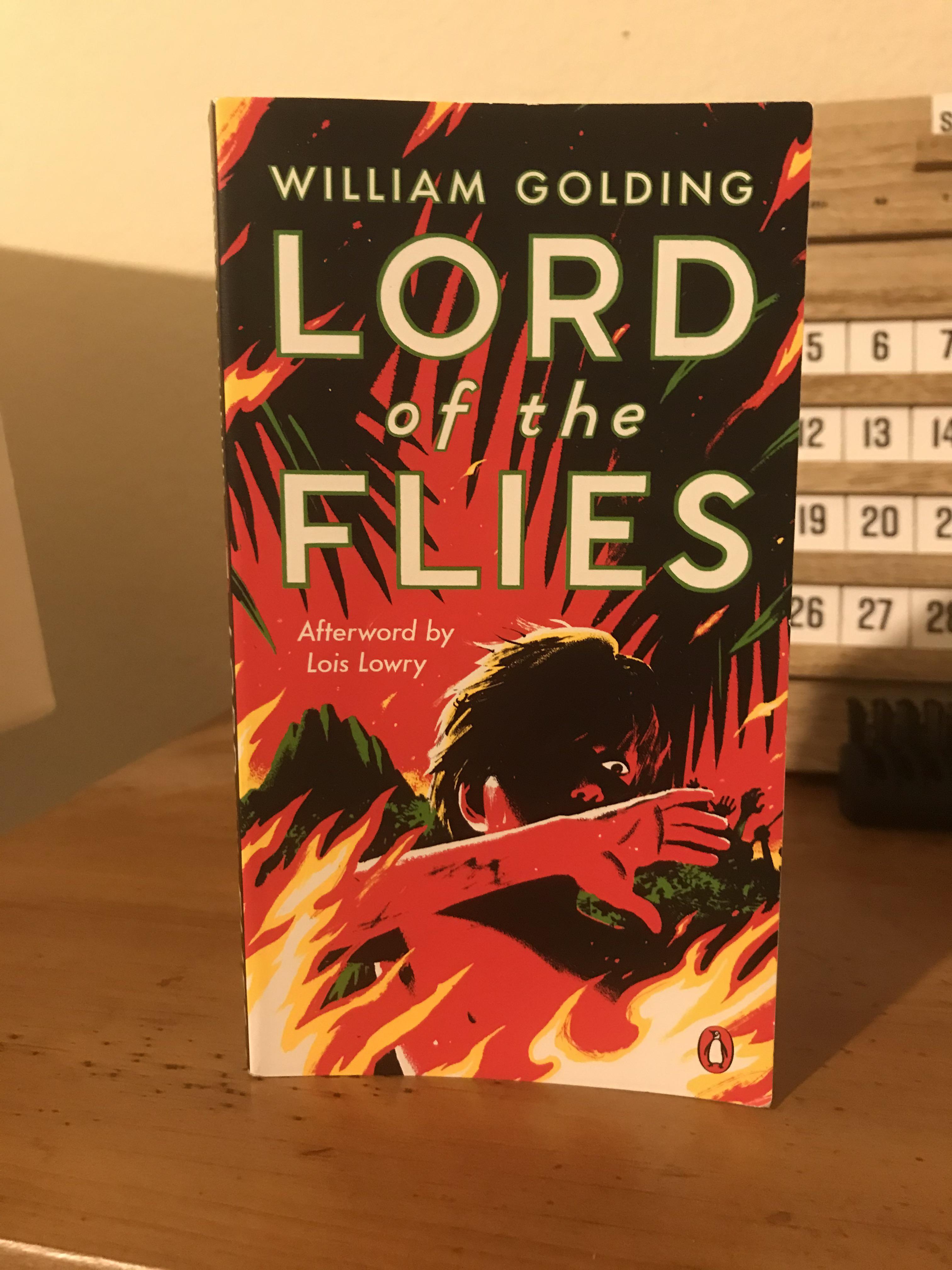 William Golding, Lord of the flies. Cover illustration by R. Kikuo Johnson. | Scrolller