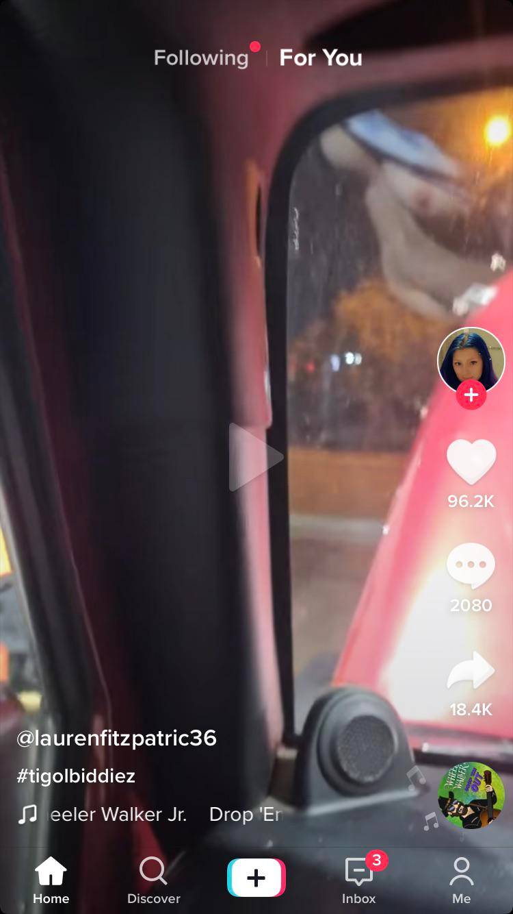 Window reflection | Scrolller