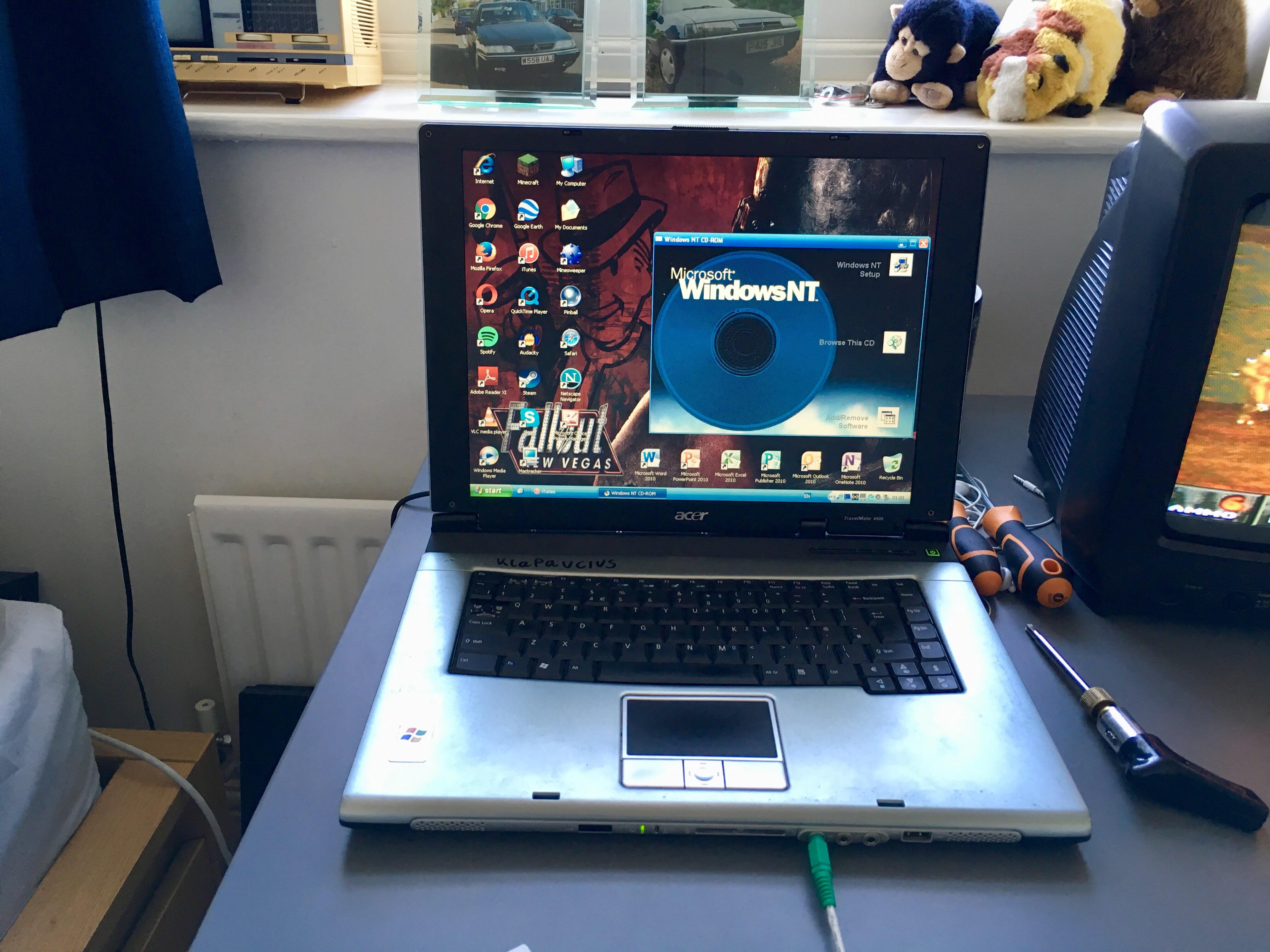 Windows XP | Scrolller