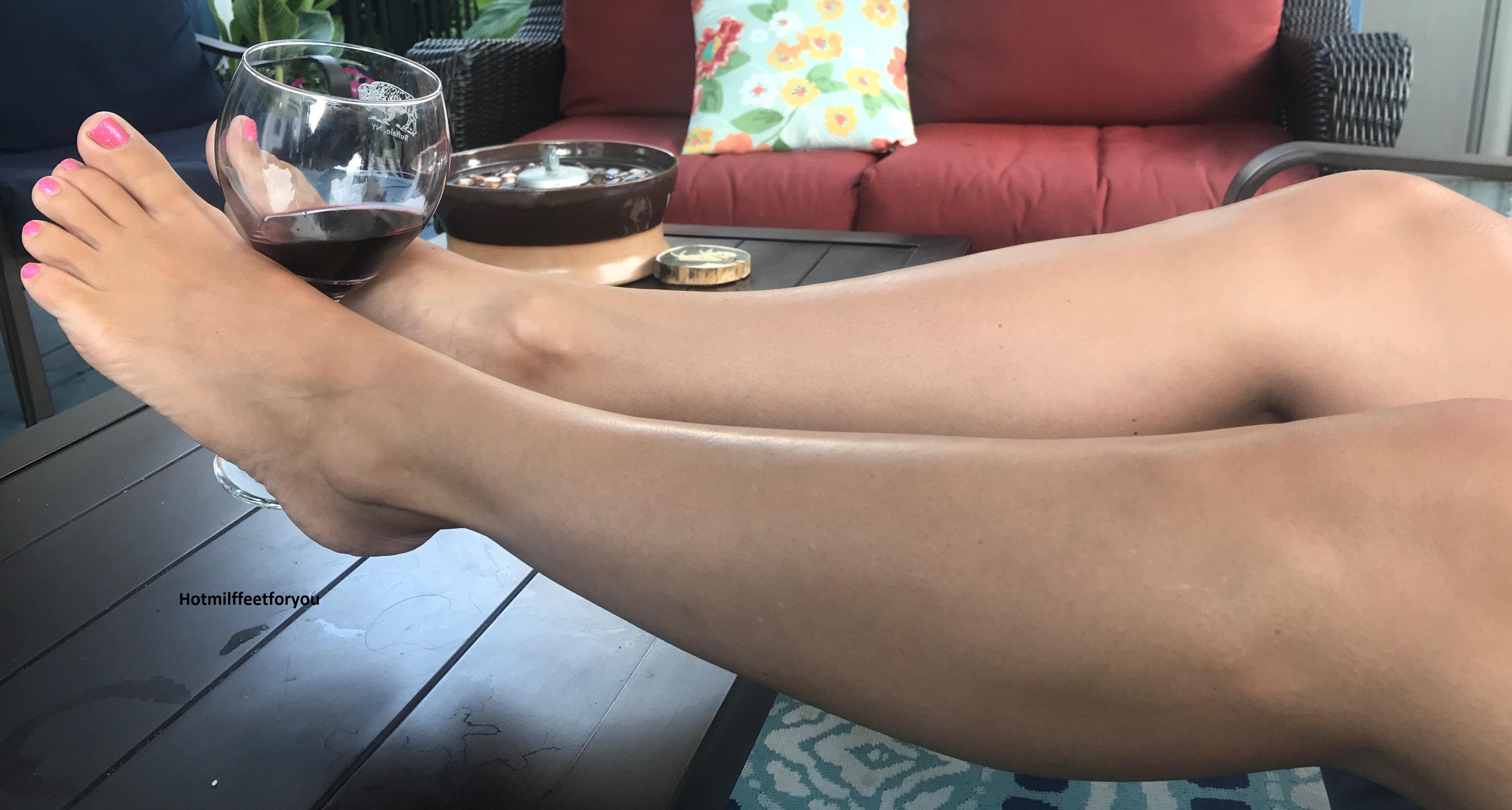 Wine Drinking Feet | Scrolller