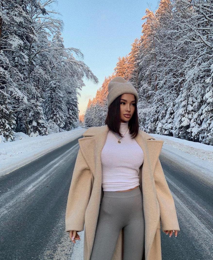 Winter Russian queen :D. F23 | Scrolller