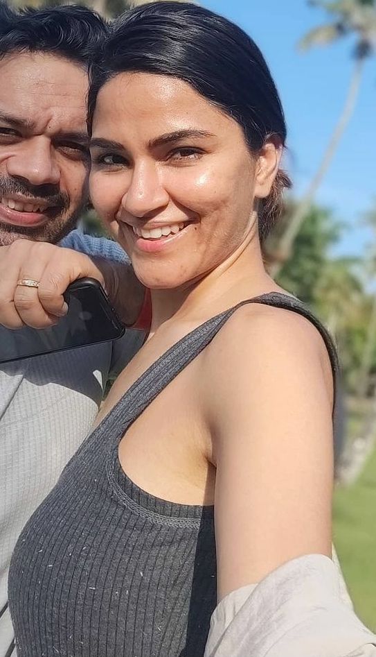 Wish Gaurav Cuck her with us | Scrolller