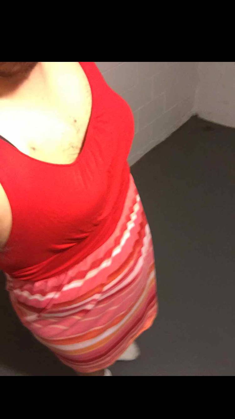 Wish I had the guts and the time to wear this for a sexy arab man | Scrolller