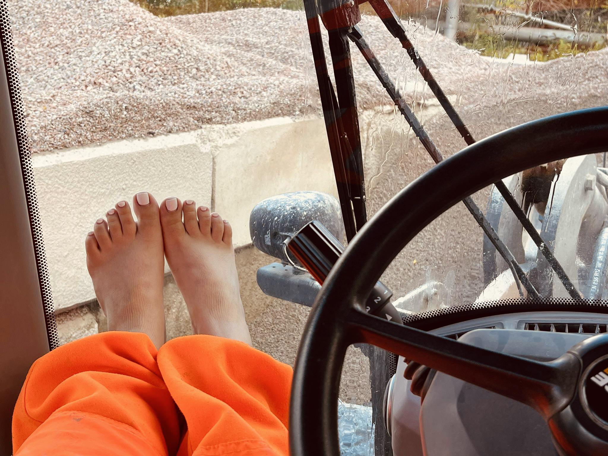 Work feet 😍 | Scrolller