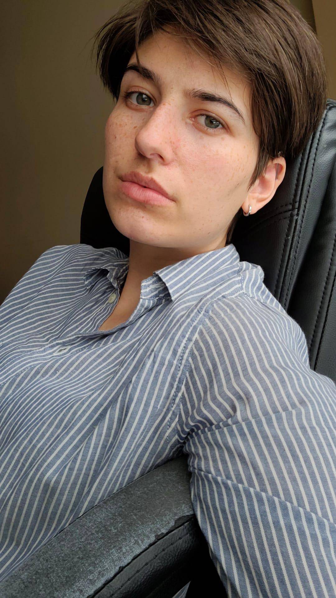 Work selfie | Scrolller