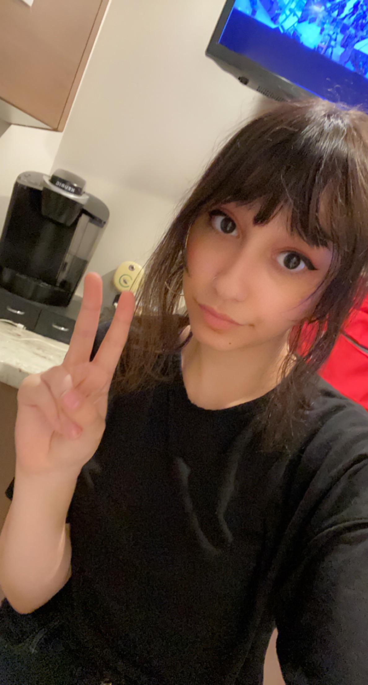 Work selfie pt 2 [18] | Scrolller