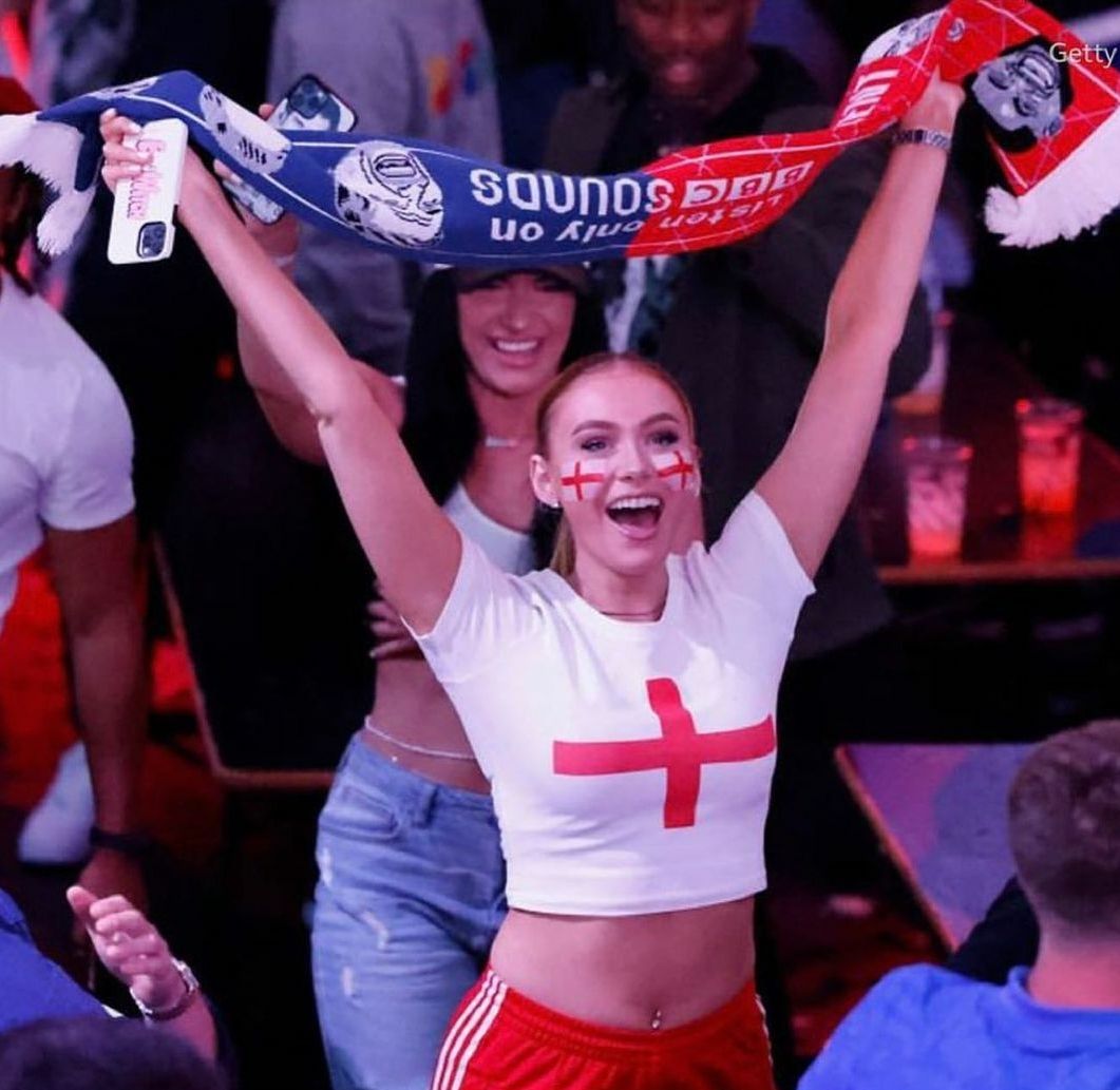 would of loved to see her tits jump up and down in the stands | Scrolller