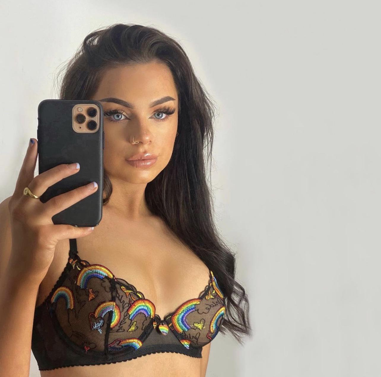 Would’ve liked a bit more see through | Scrolller