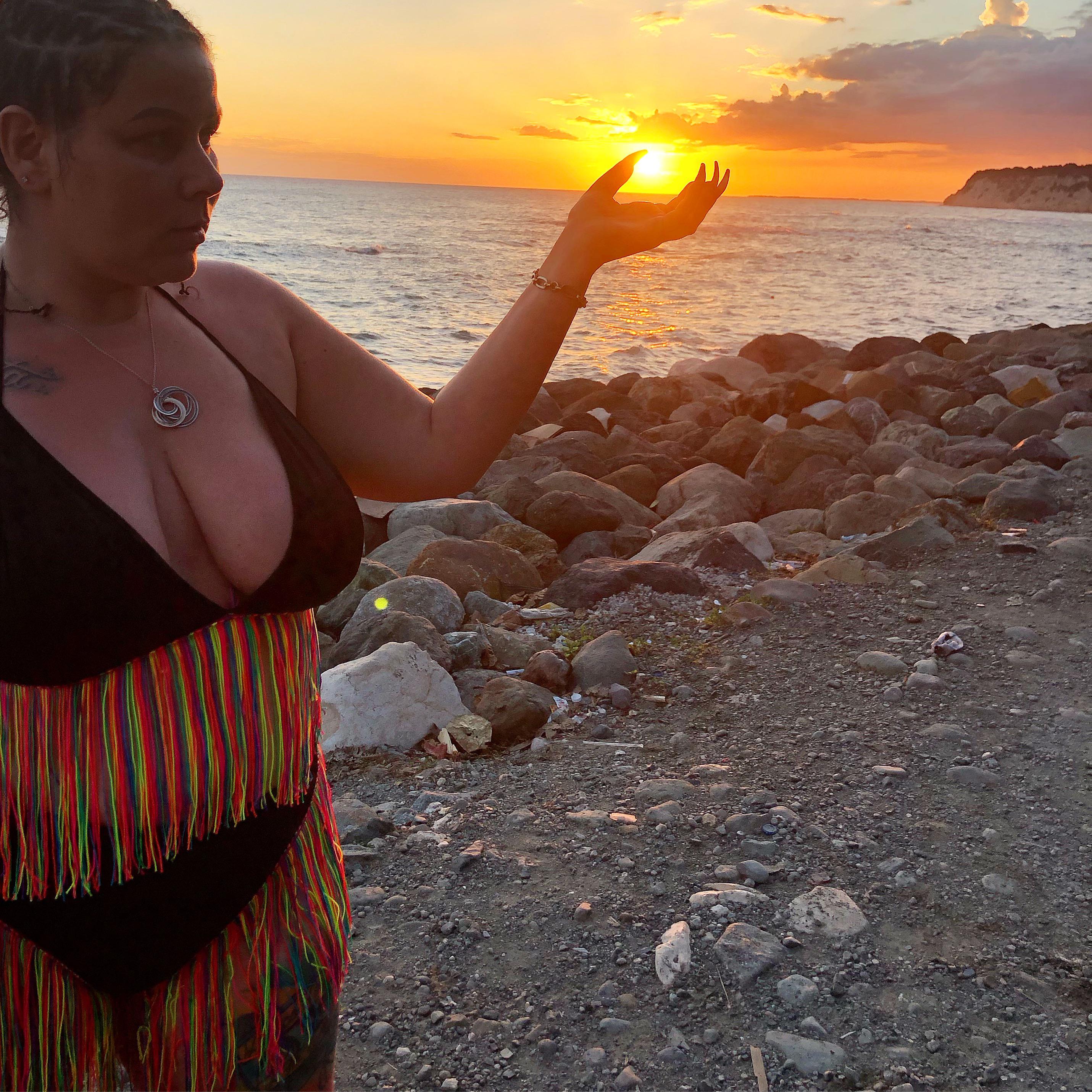 would you fuck me on the rocks? | Scrolller