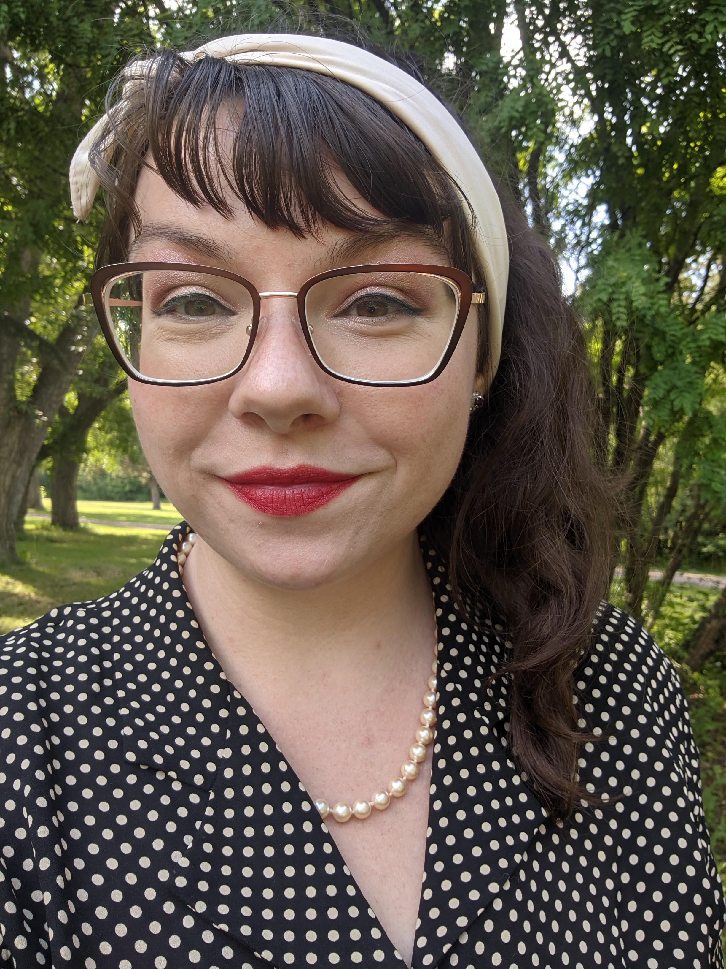 Would you go on a date with me to the park ? 😳🤭 | Scrolller