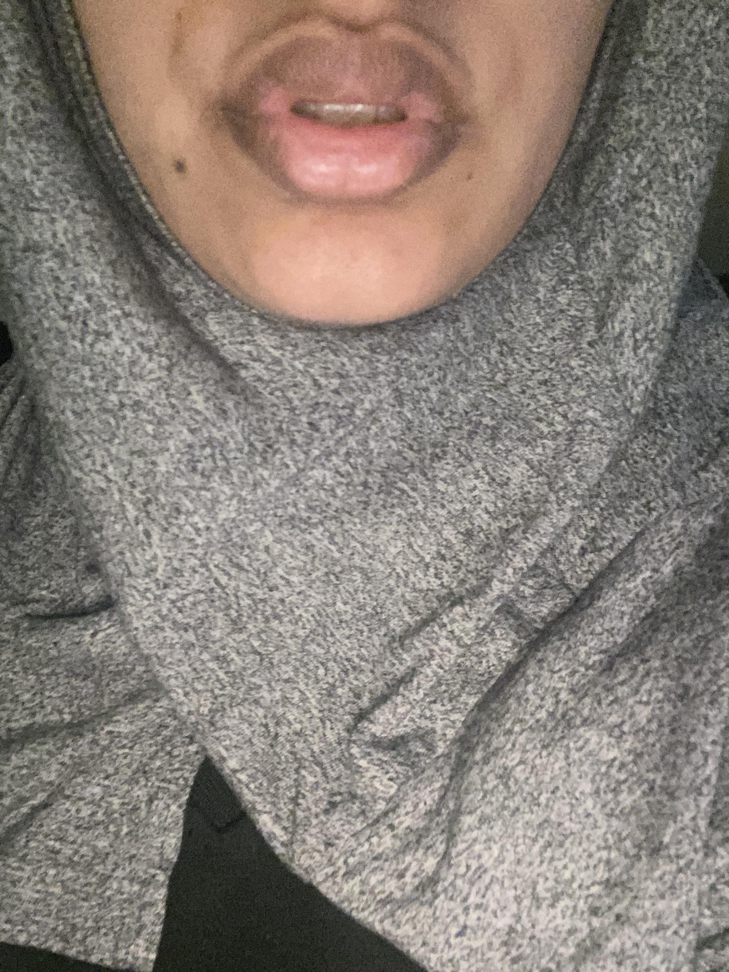 Just uploaded some new dominant hijabi content 😈🧕🏽 | Scrolller