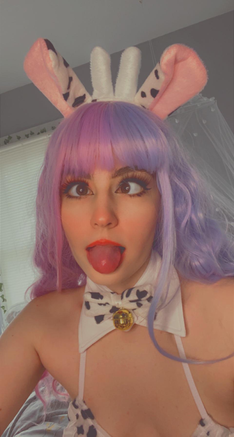 Would you milk me? 🥺 | Scrolller