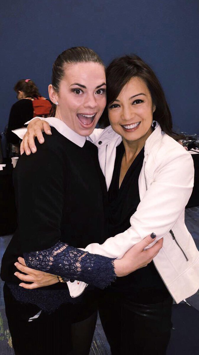 Would you rather give facial to Hayley or Ming? | Scrolller