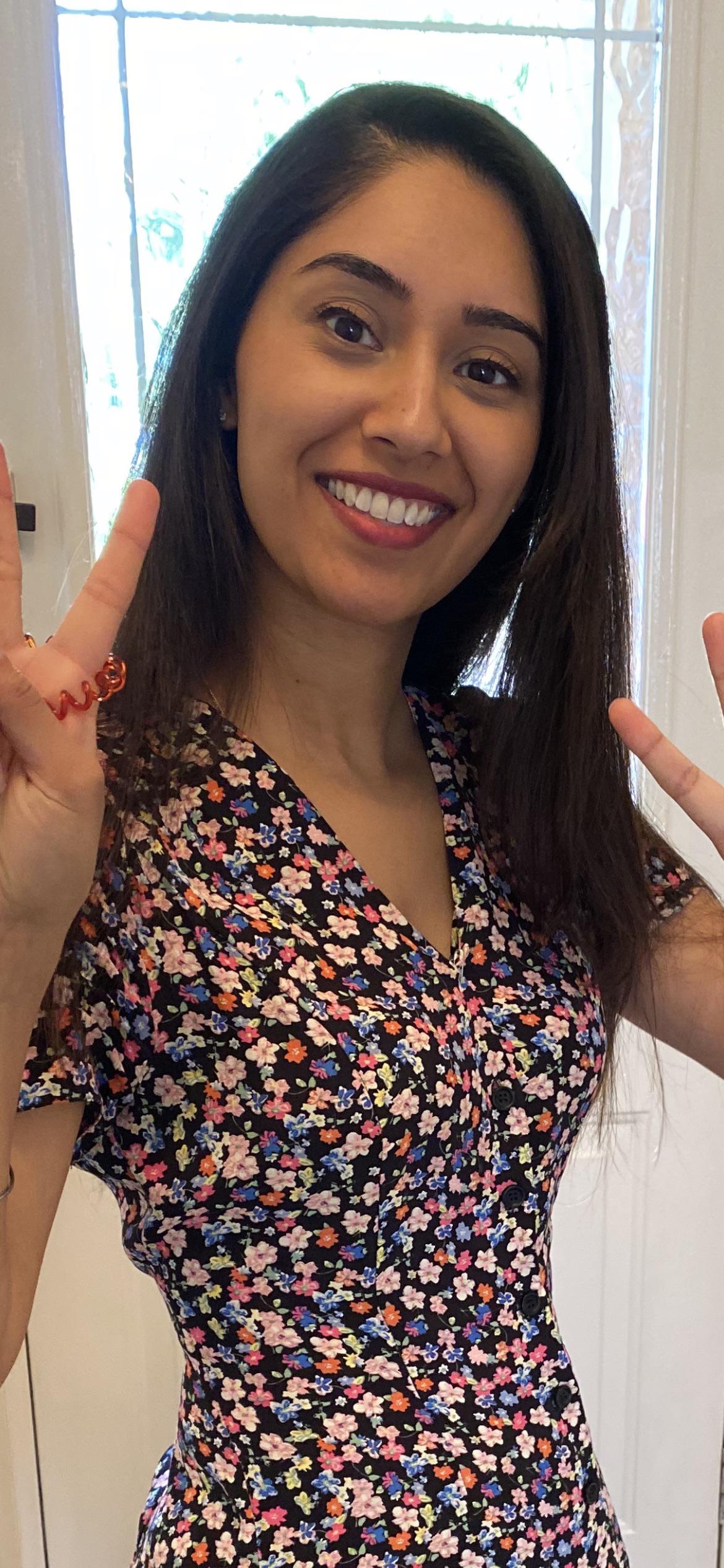 She Boner Material Scrolller