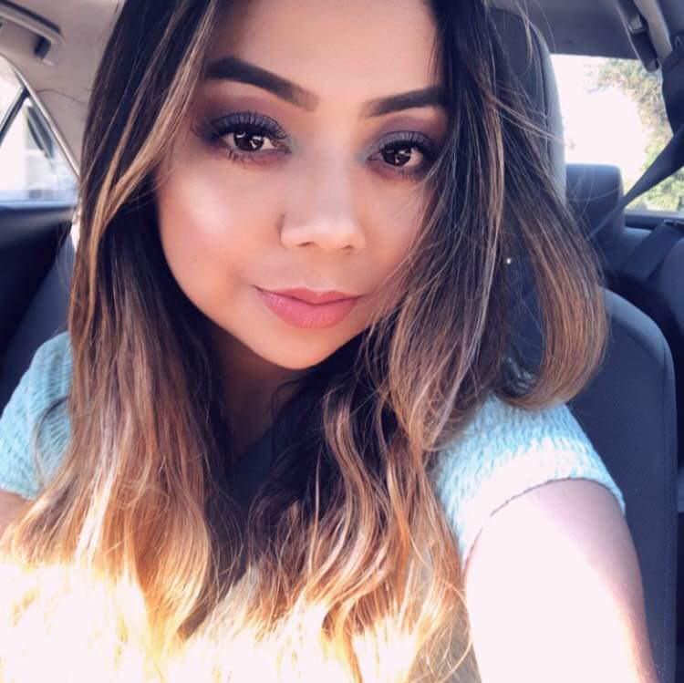 Would You Want To Cum Inside My Girlfriend Or On Her Beautiful Face Scrolller