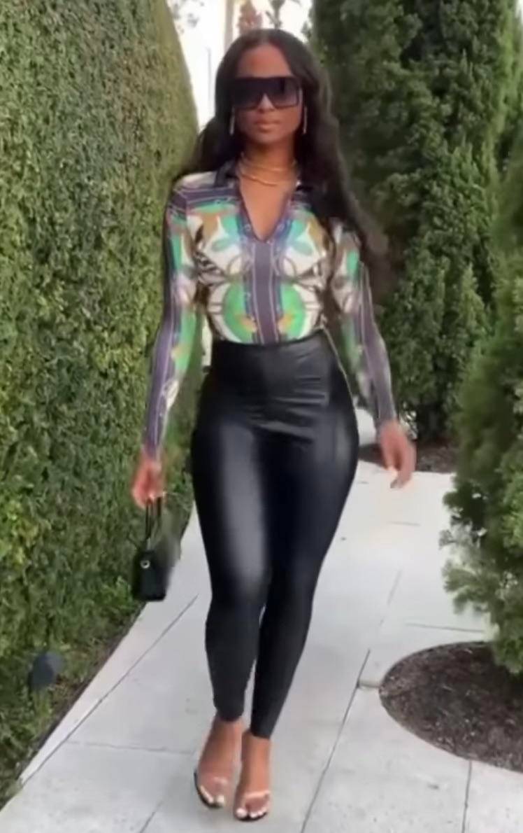 Wow can’t believe we have 100 members, thanks | Scrolller