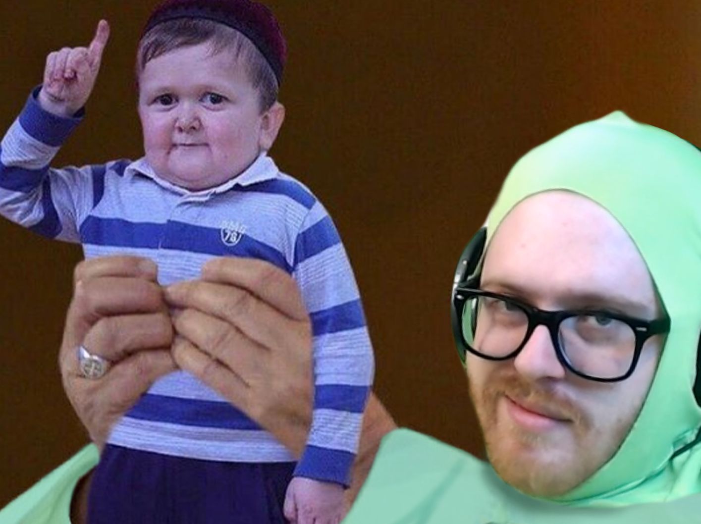 Wubby looking mighty happy ;) | Scrolller